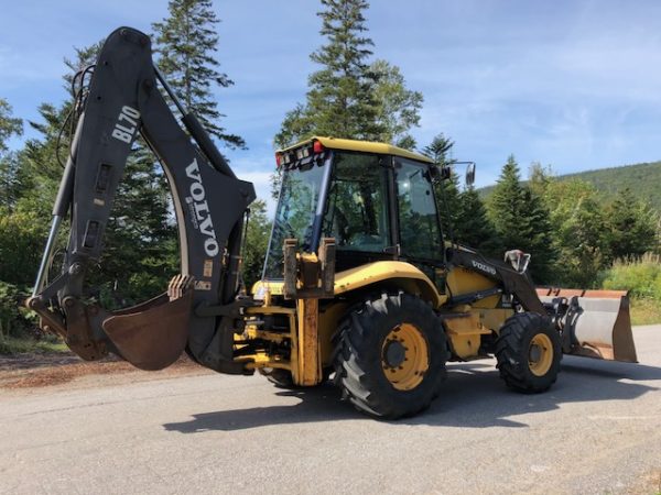 2007 Volvo BL70 Backhoe 2