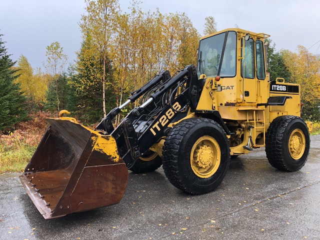 1989 CAT IT28B 1