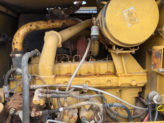 2002 CAT 143H Grader 16