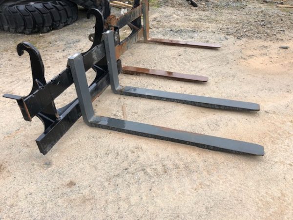 62 Inch Worksite Pro Deere Backhoe Forks (2)