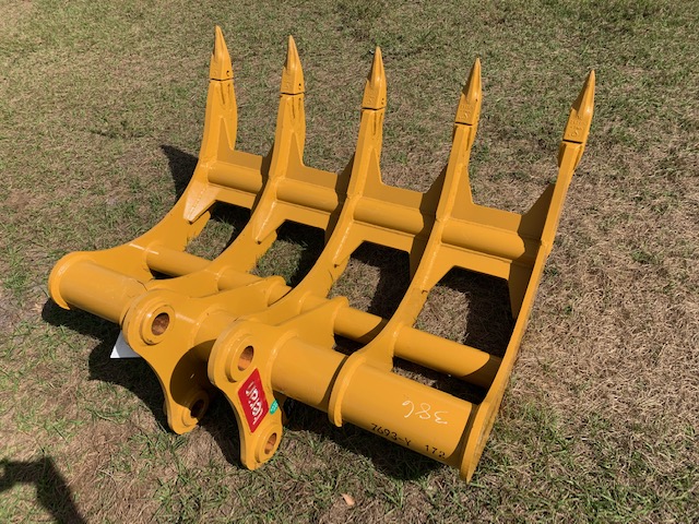 60 Inch CAT 312 Rake (1)