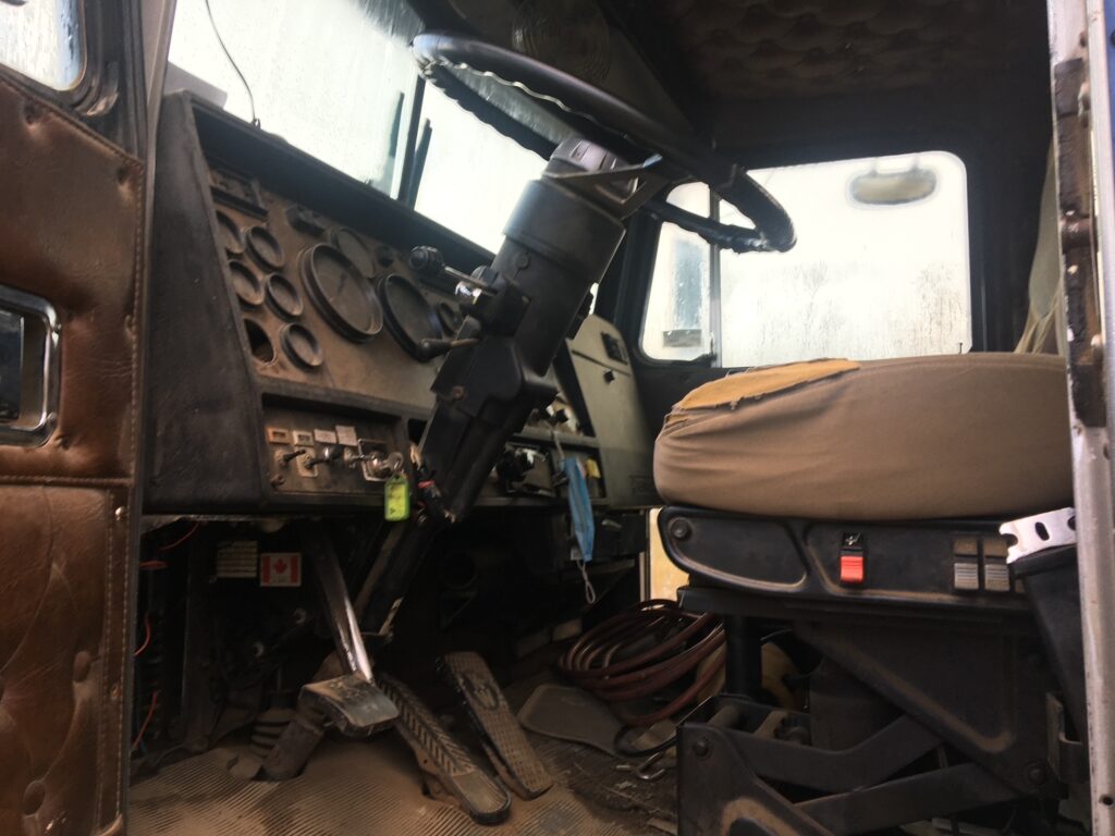 1988 Kenworth Dump Truck W9000